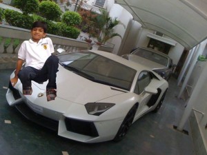 R.I.P Photoshop- 25 Absolutely Ridiculous Disasters | Reckon Talk