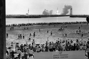 45 Years Later: 23 Images of NASA's First Moon Landing | Reckon Talk