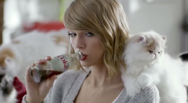 The Crazy Cat Lady "Taylor Swift" In Latest Diet Coke Commercial with ...