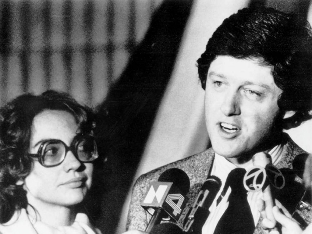 20 Cute Vintage Photos Of Bill Clinton & Hillary Clinton Early Life ...