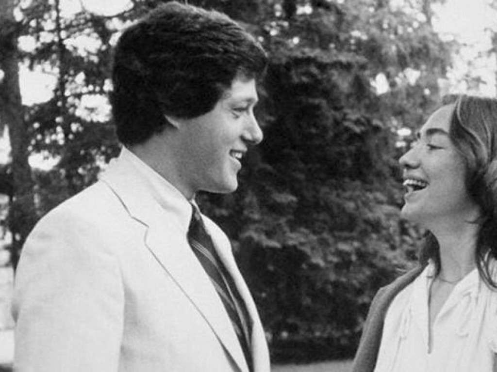 20 Cute Vintage Photos Of Bill Clinton & Hillary Clinton Early Life ...