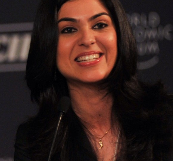 Shereen Bhan - Sexy Indian Journalist & TV News Anchor | Latest Pics ...