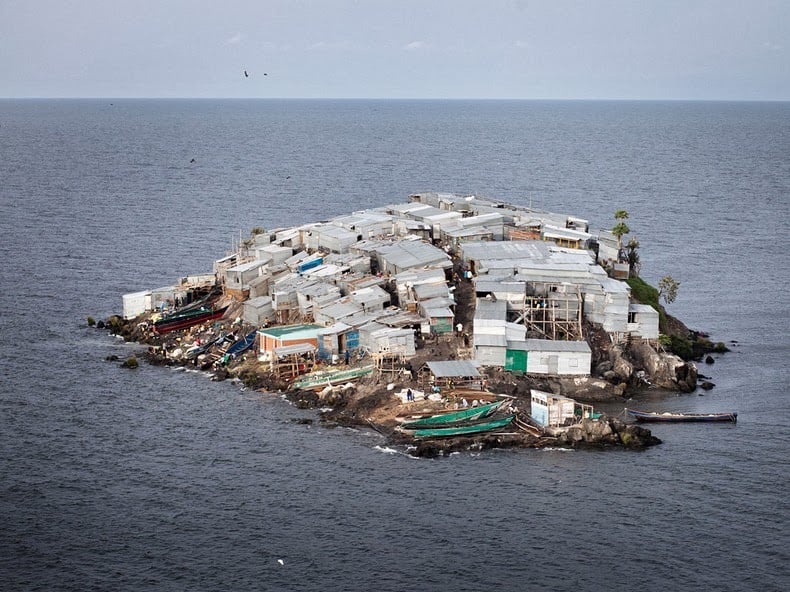 Migingo Island - Smallest & Most Populated Island In the World | Reckon ...