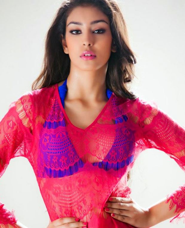 15 Hot And Spicy Photos Of Navneet Kaur Dhillon Loveshhuda Girl Reckon Talk