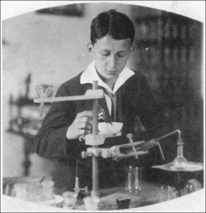 15 Electric Facts You Didn’t Know About Mad Scientist | Nikola Tesla ...