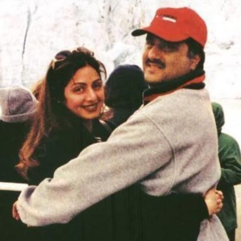Rare unseen childhood and young age photos of Sridevi | Reckon Talk