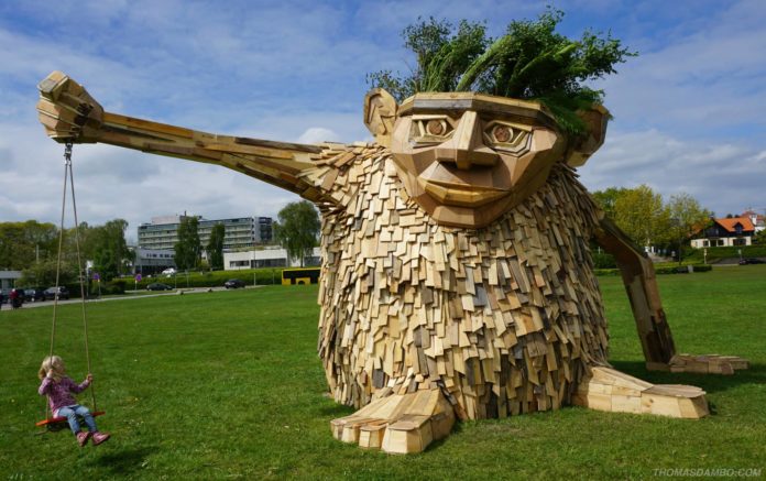 Who is Thomas Dambo? His Giant Wooden Troll Locations, Artwork Photos ...